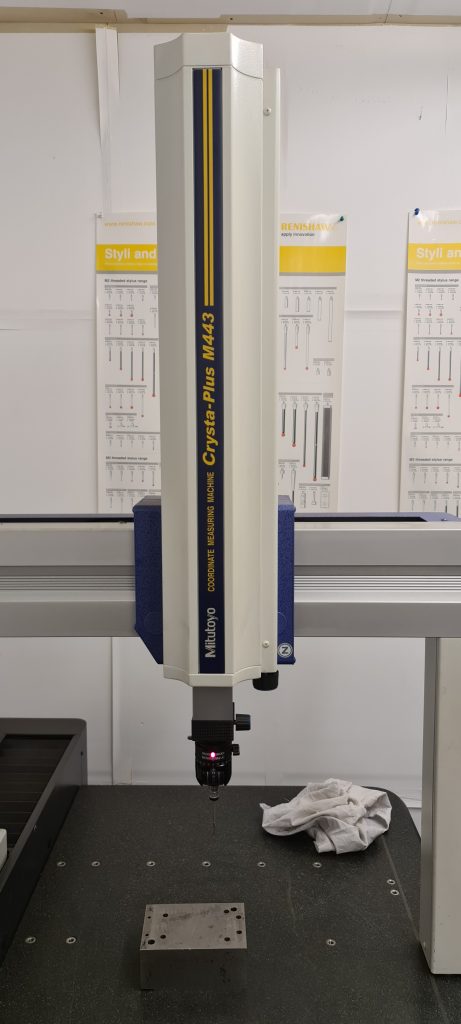 MITUTOYO CRYSTA PLUS M443 COORDINATE MEASURING (REF 766) - Machsell ...