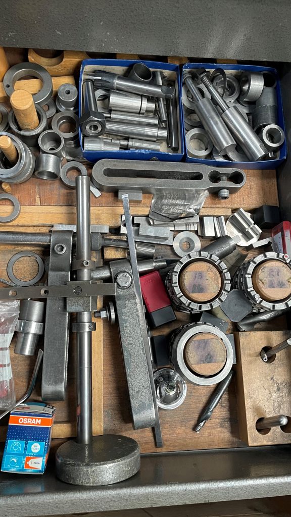 DECKEL S11 UNIVERSAL TOOL AND GRINDER (REF 793) - Machsell Machine Tools